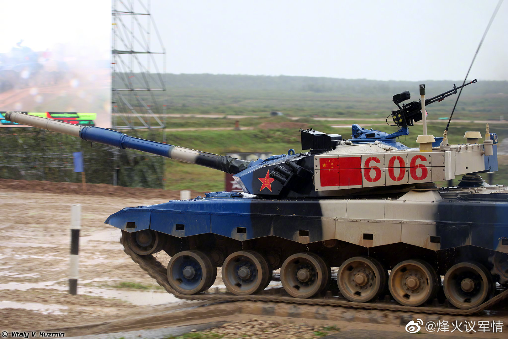 回顾：96B主战坦克在“坦克两项”上的身影|主战坦克|坦克|身影_新浪新闻