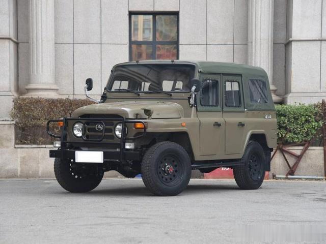 19款北京212上市，换装1.5T+6MT动力总成延续经典内外造型设计-新浪汽车