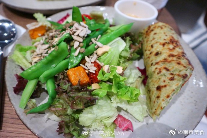 Wagas很喜欢吃wagas的卷 最爱香草鸡肉 时隔多年 又吃到了最爱的卷|香草|南瓜|咖喱_新浪新闻