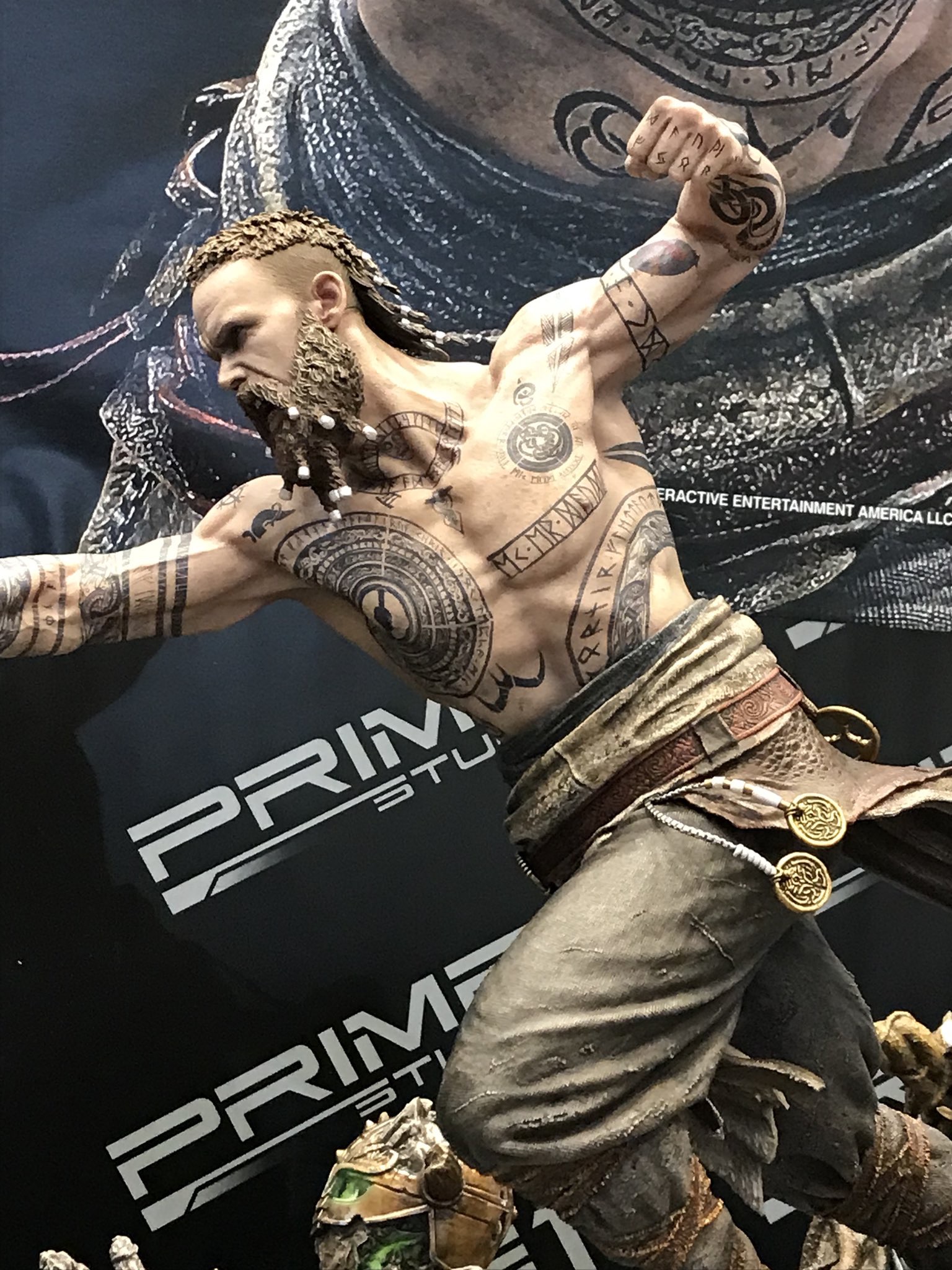 Prime 1 在 WF2019S 展出的战神手办|手办|战神_新浪新闻