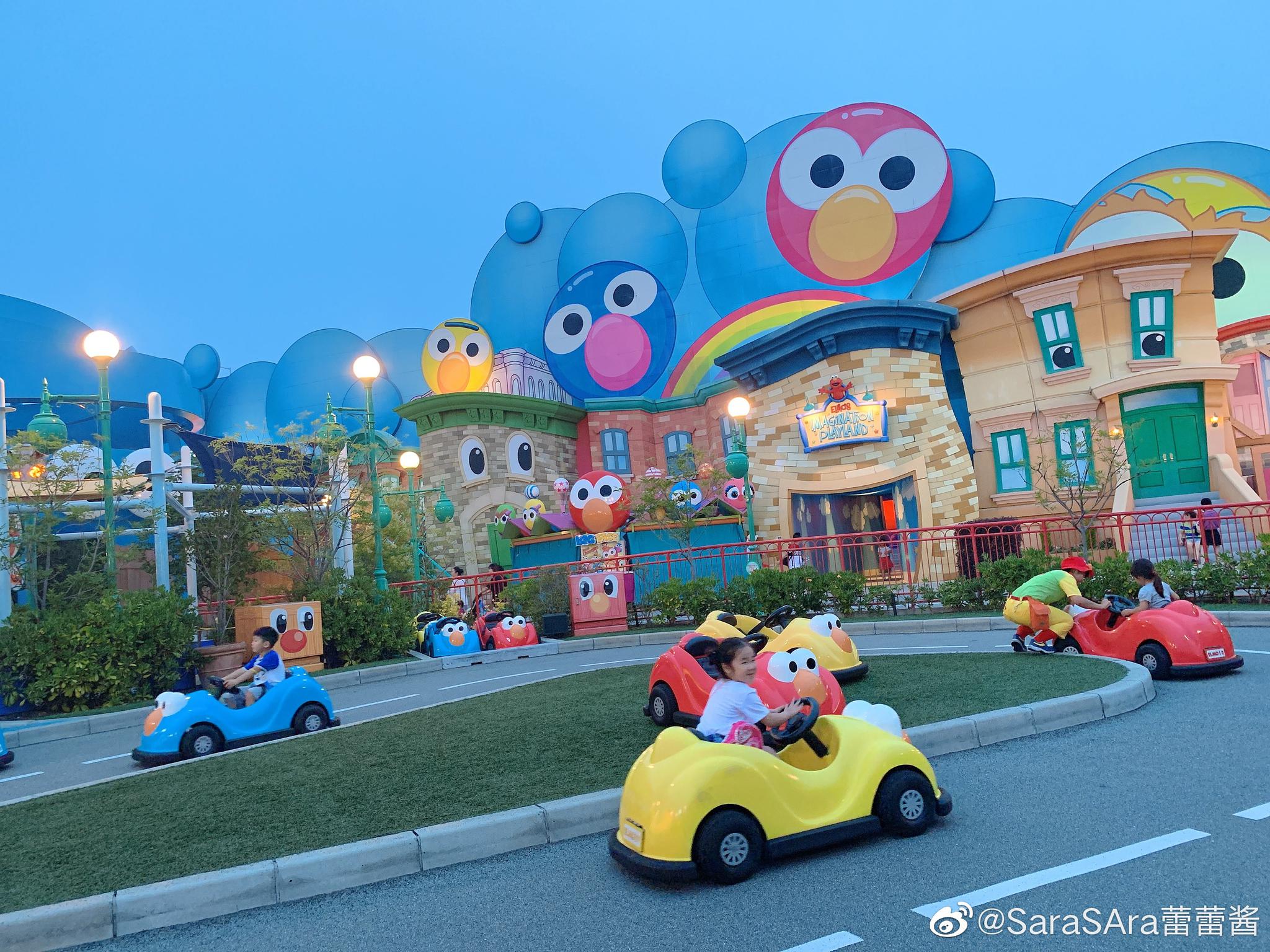 大阪环球影城☑快速票🎫买的很值得 玩到闭院才出来买了一堆纪（|大阪环球影城|行李箱_新浪新闻