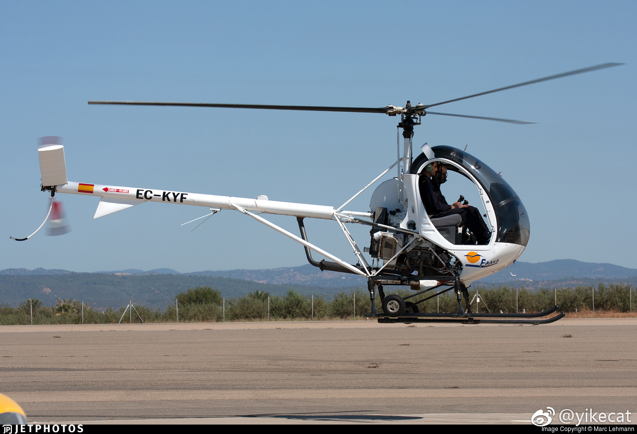 跨越两国的传奇——Sikorsky S-300C/Schweizer RSG 300（一）