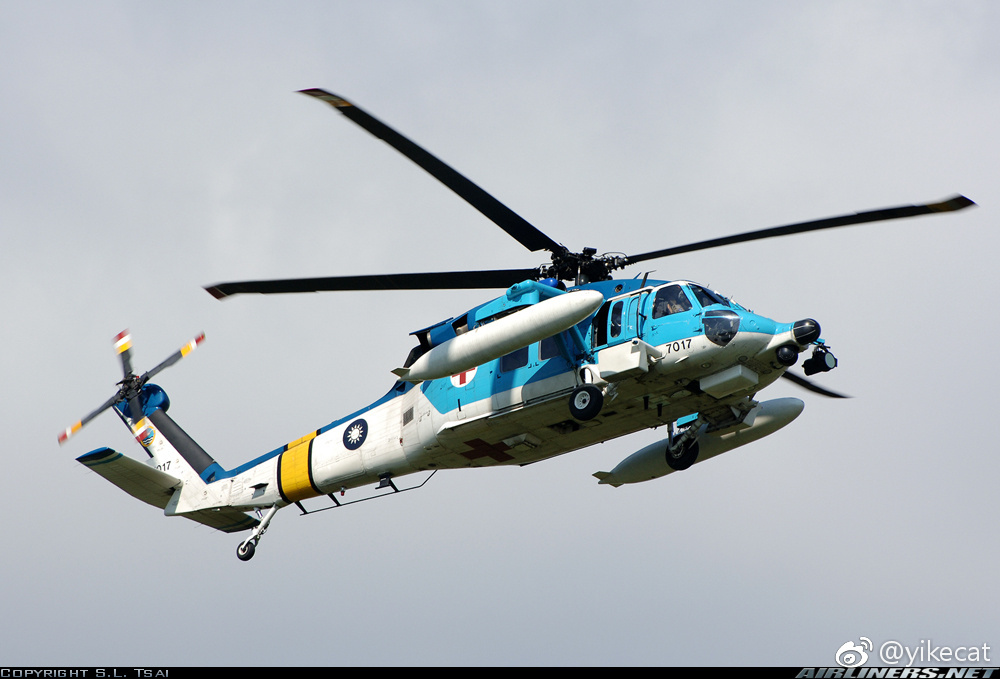 S-70C-6 Super Bluehawk“超级蓝鹰”。|蓝鹰|搜救|空军基地_新浪新闻
