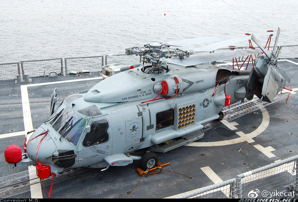 MH-60R Strike Hawk“攻击鹰”