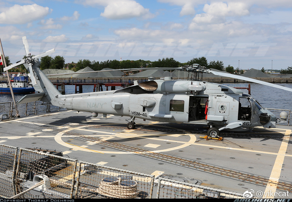 MH-60R Strike Hawk“攻击鹰”