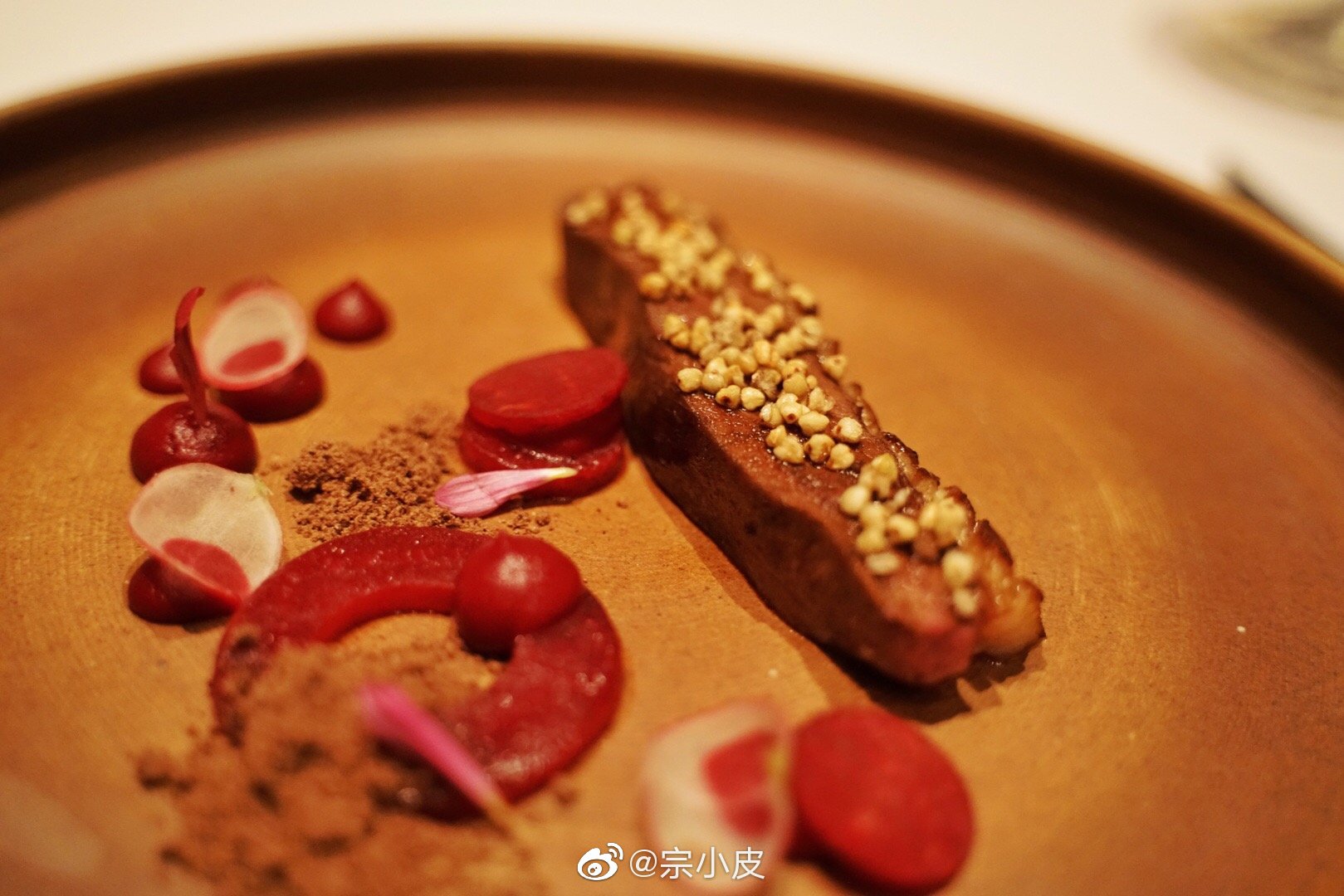 北京著名的法餐厅TRB Hutong迎来了比利时的客厨Timothy Tynes|法餐厅|姜酱|嵩祝寺_新浪新闻