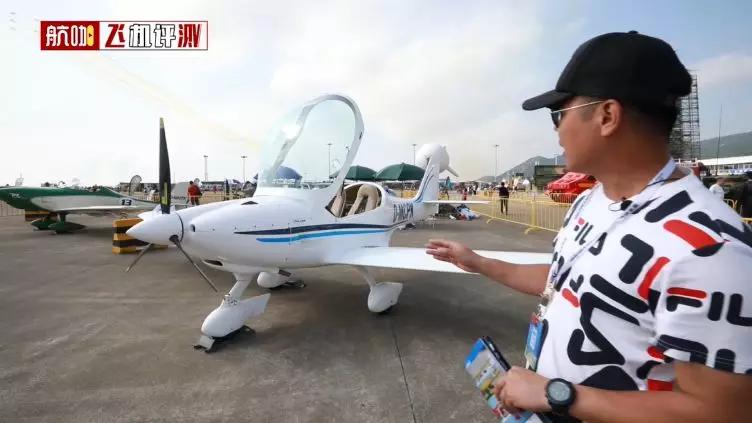 飞机评测：武汉造售价百万级别超豪华“空中超跑”FK14即将上市-新浪汽车