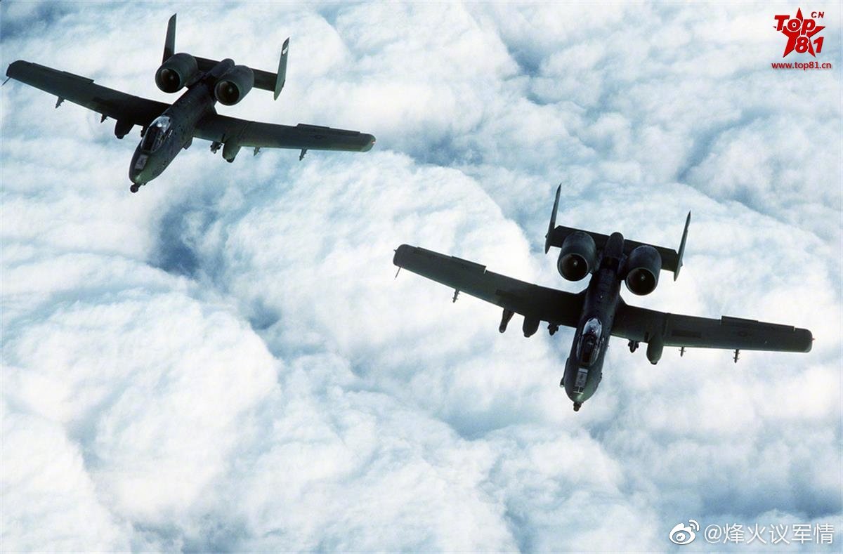 罕见：1986年1月，Reforger'86演习期间|演习|攻击机|加油机_新浪新闻