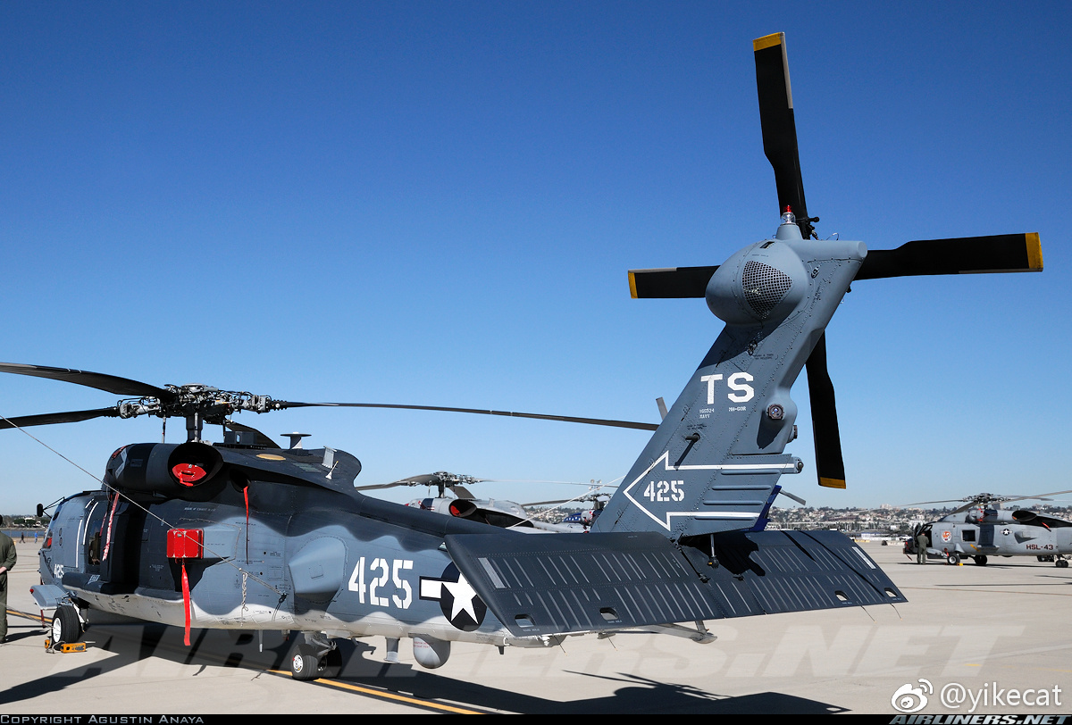 MH-60R Strike Hawk“攻击鹰”