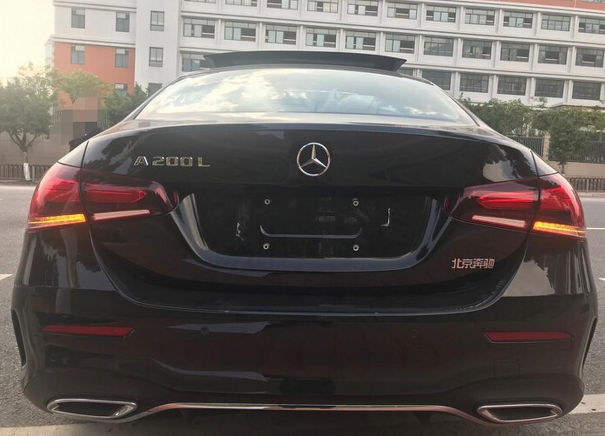 34万喜提奔驰A200L黑色，多图实拍，车主大赞：光看这内饰就值了-新浪汽车