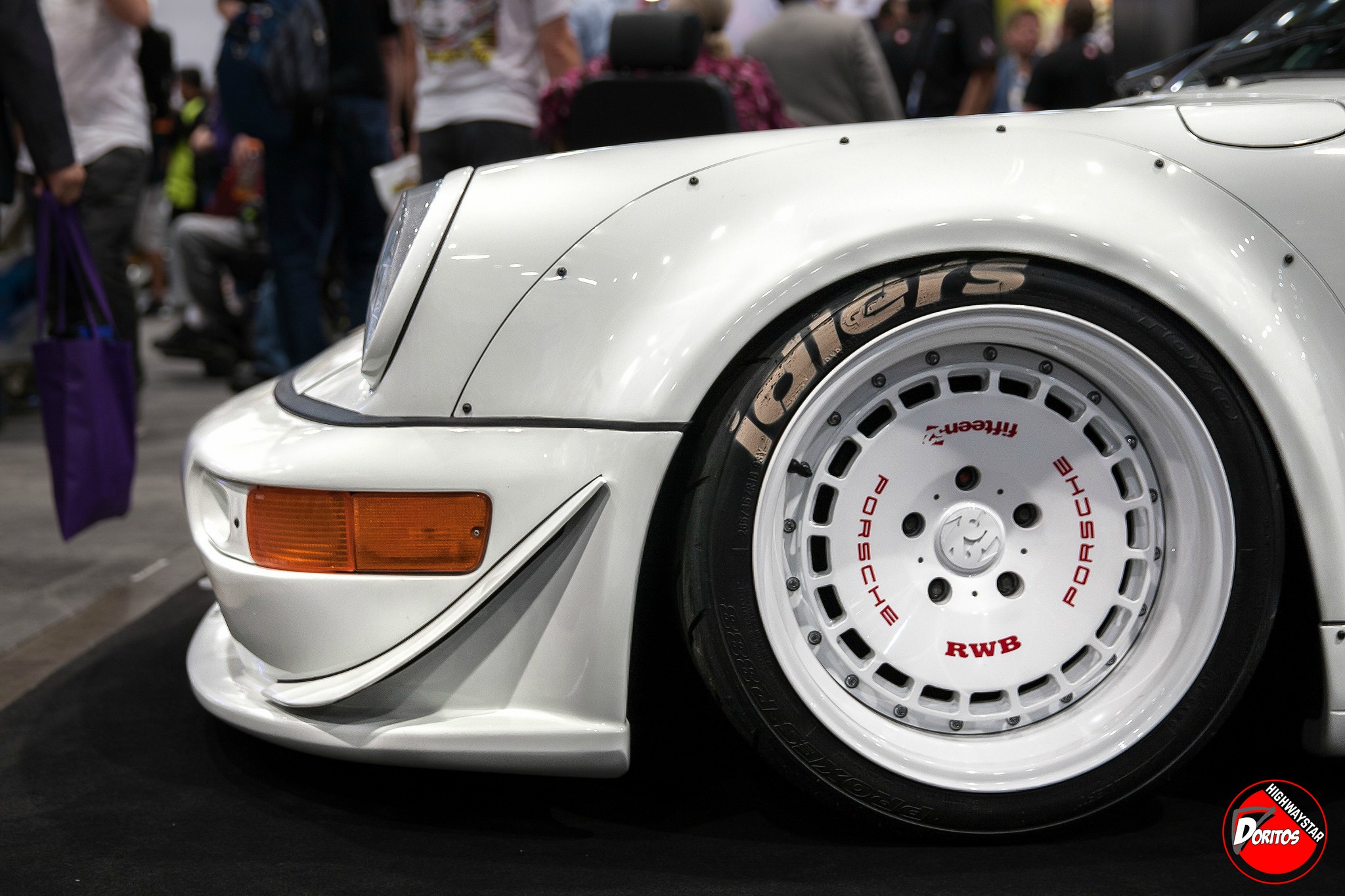 保时捷911 RWB-新浪汽车