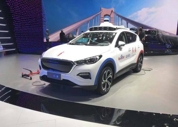 传统汽油车红旗H5稍有起色，一汽马不停蹄造纯电SUV：红旗EHS3-新浪汽车