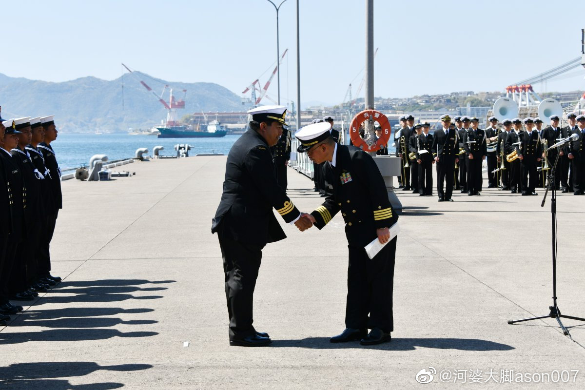 马来西亚海军“莱丘”号(KD LEKIU)护卫舰4月15日抵达日本吴港基地|马来西亚|护卫舰|海军_新浪新闻