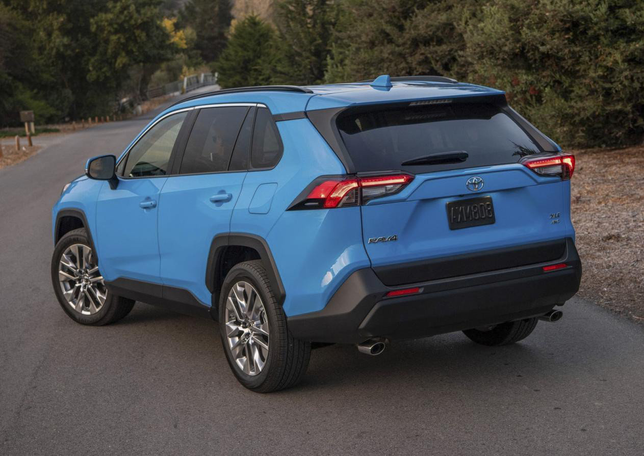 热门新车抢先看：一汽丰田RAV4-新浪汽车