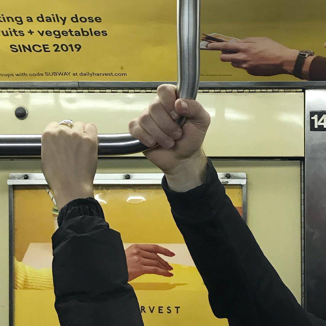 subway hands