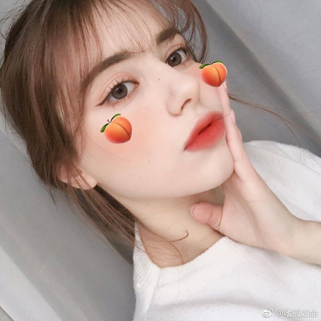 分享俄罗斯美少女Anna Primak