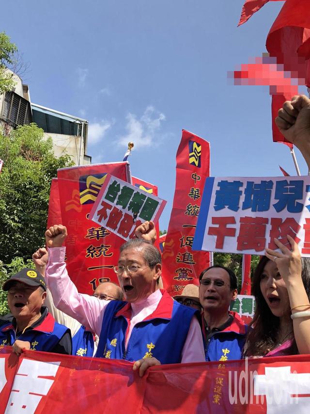 拥护一国两制，扛反独旗帜，最特立独行的台湾竹联帮大哥