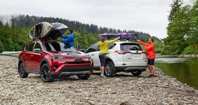 配置高，价格低，但红旗HS5能否PK丰田RAV4-新浪汽车