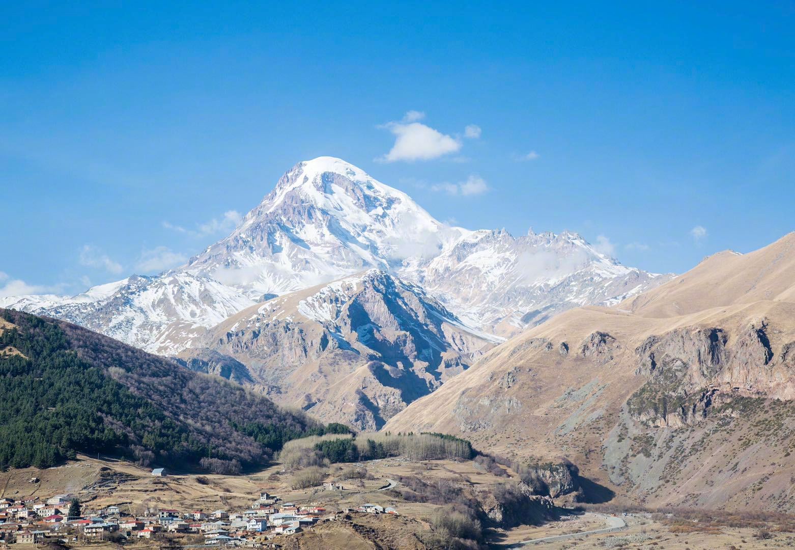 卡兹别克山丨格鲁吉亚的第三大高山，高加索的第七大高山|格鲁吉亚|大高山|卡兹_新浪新闻