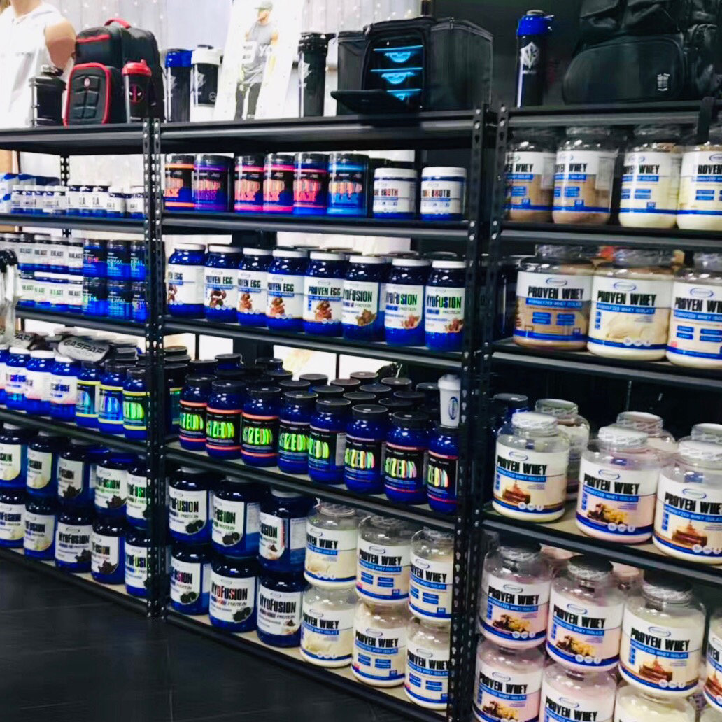 山岸秀匡和艾瑞斯的健身Pro Shop 好兄弟张奕|山岸秀匡|奥赛|张奕_新浪新闻