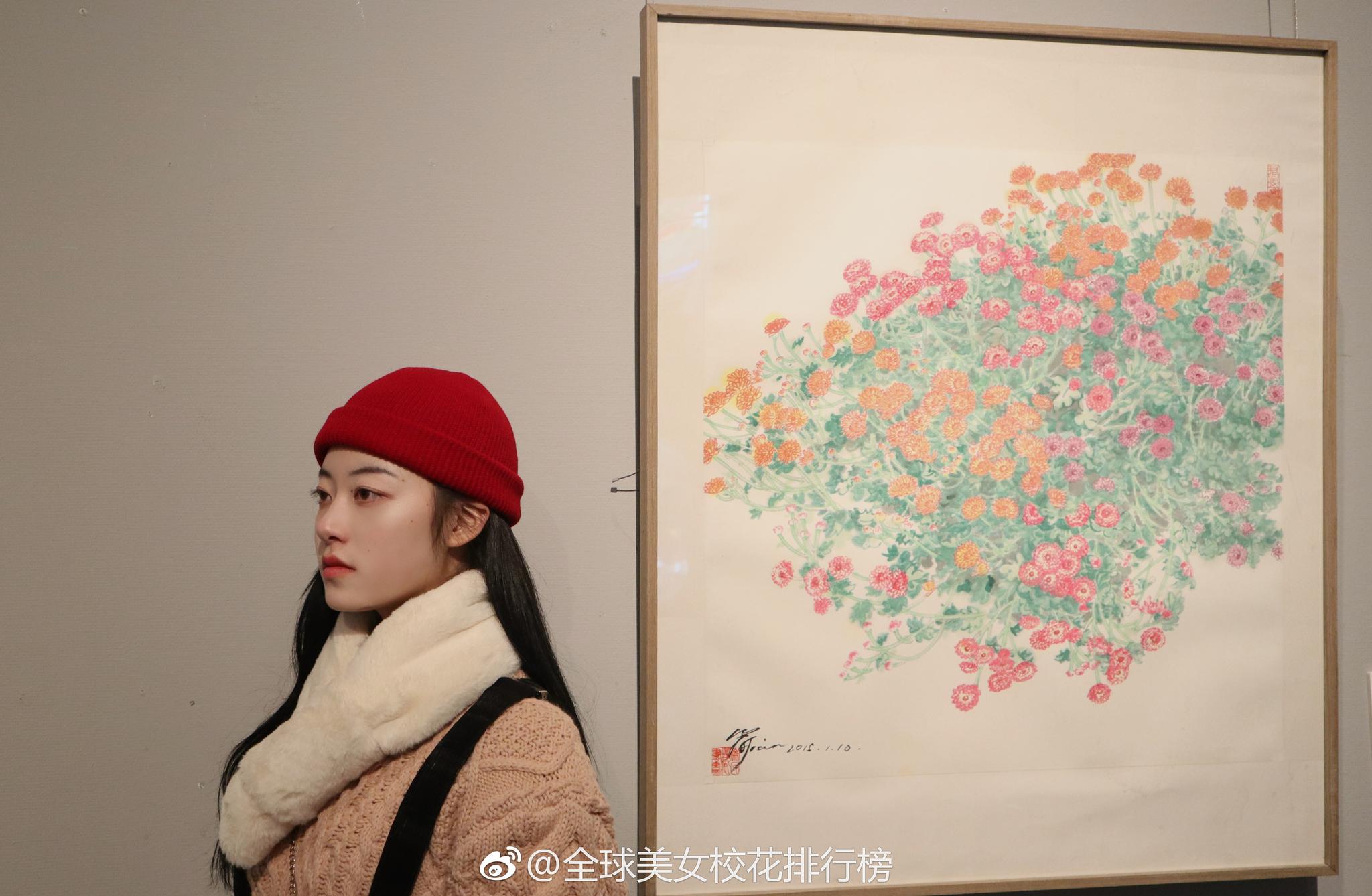 烟台大学1999年，身高166cm，体重47kg，爱好跳舞，看书，摄影|烟台大学|马舒|体重_新浪新闻