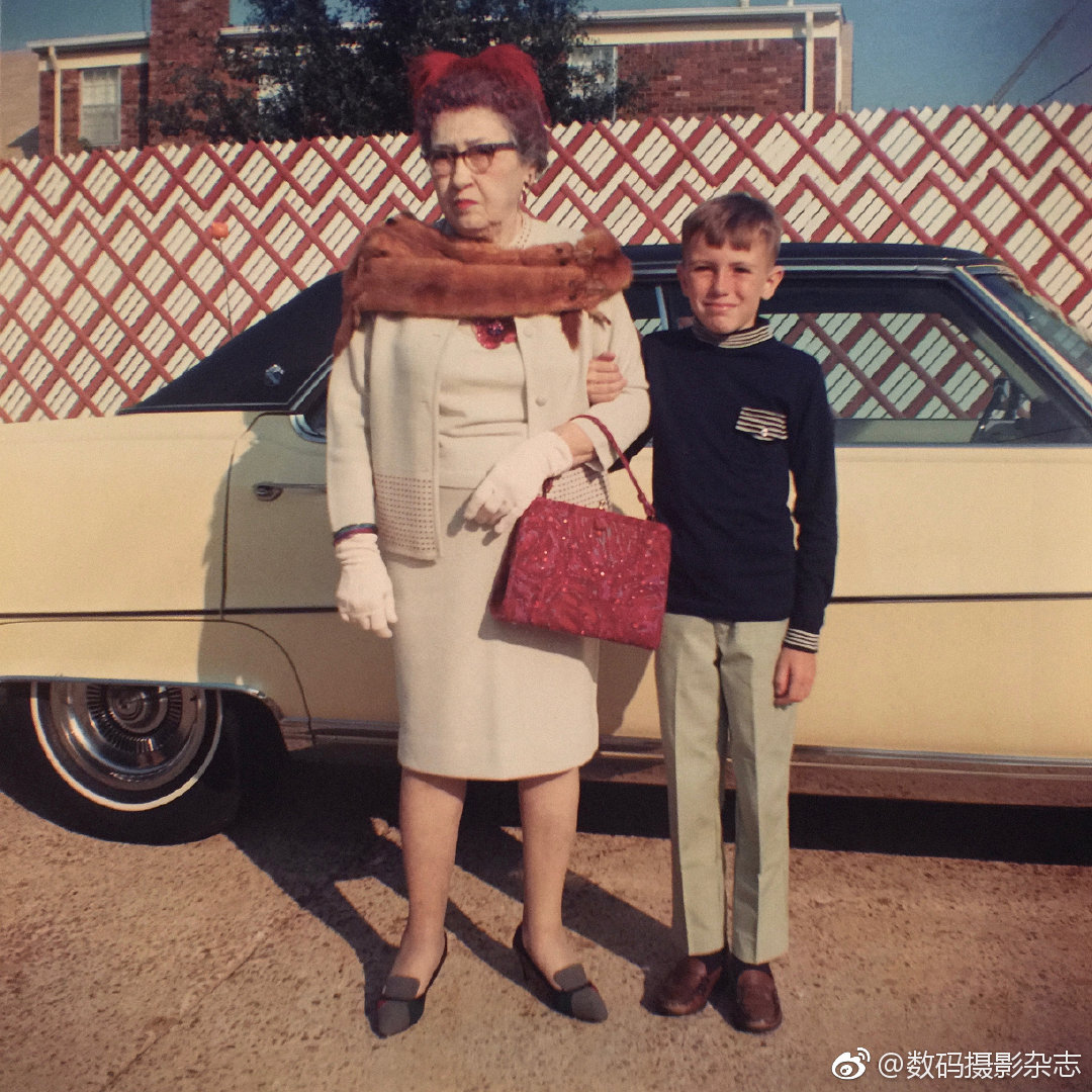 威廉·埃格斯顿（William Eggleston）1939年生于美国。1965年以前|埃格斯顿|摄影|美术馆_新浪新闻