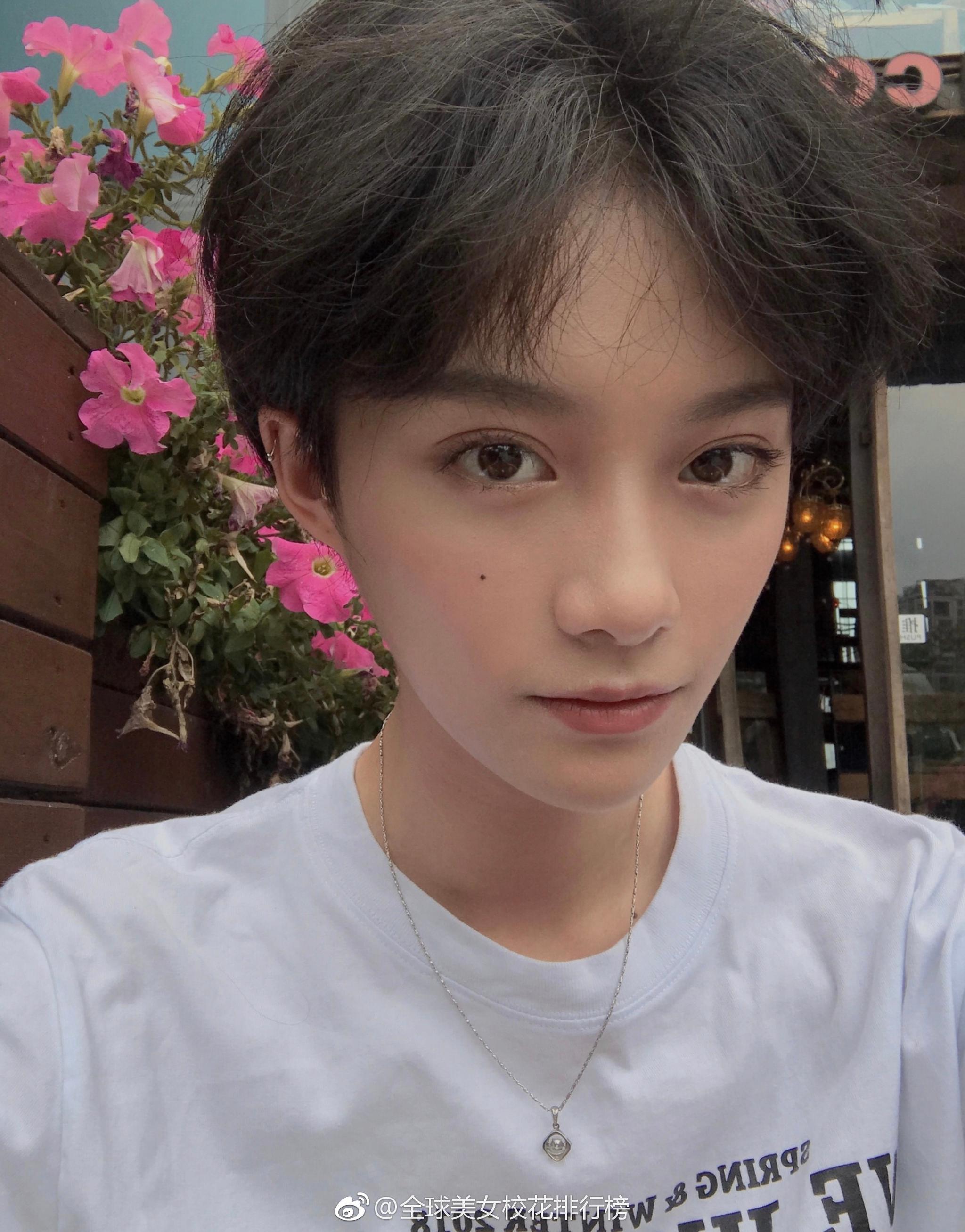 @神隐阿乐 98年的摩羯座，身高178cm，长腿MM，你觉得几分呢？|阿乐|摩羯座|身高_新浪新闻