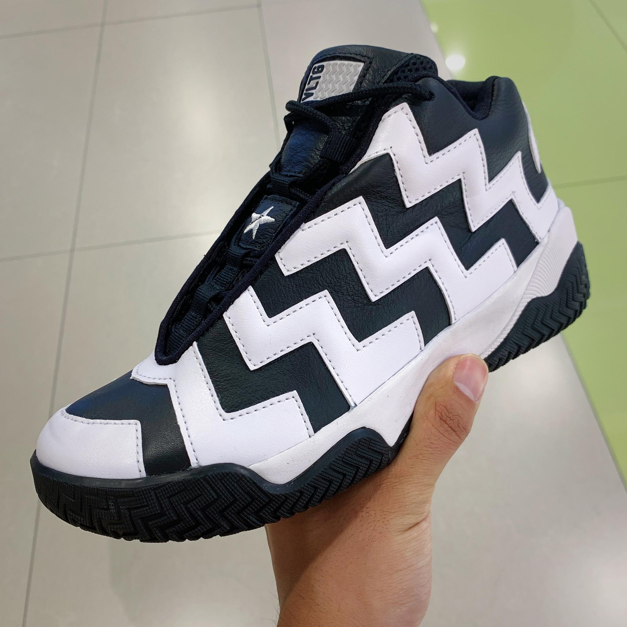 Converse VLTG以1995年的Converse Voltage篮球鞋为灵感