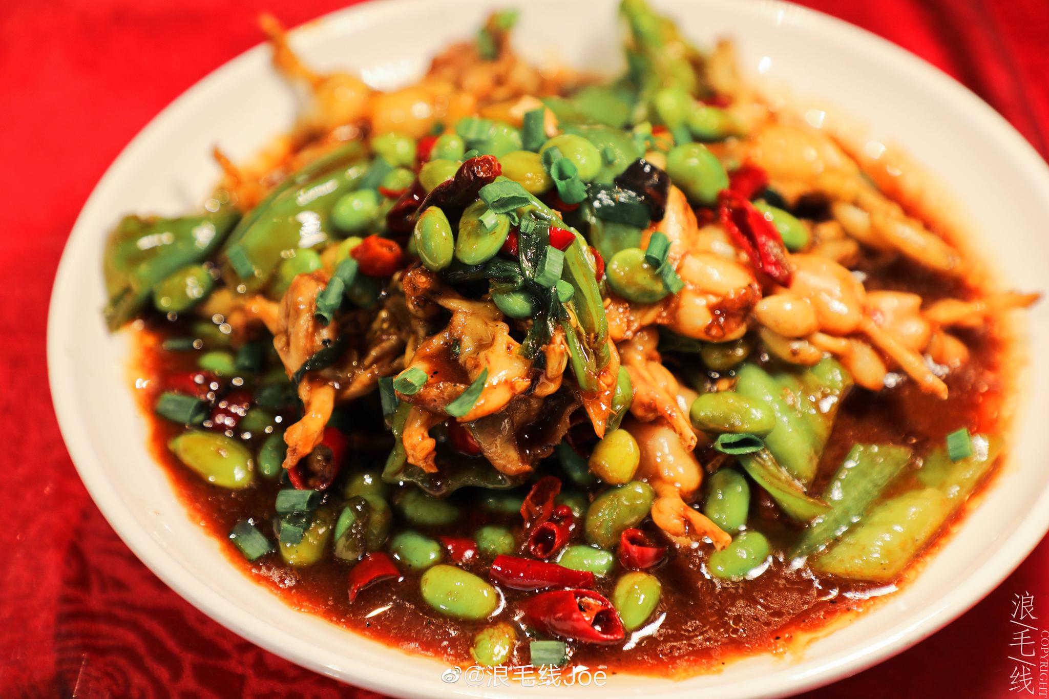 说起苏州美食，太湖三白轻车熟路，这三白多为清蒸白灼 美的 鲜味 光福 光福镇 豆腐 新浪新闻