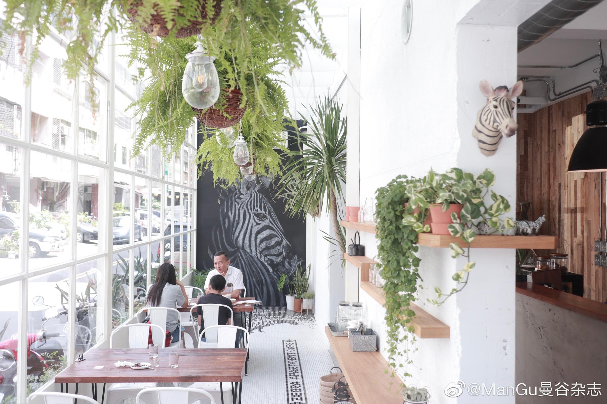 Organika House Cafe & Spa是一家位于Thong Lor区咖啡店与Spa相结合|大自然|咖啡店|欧风_新浪新闻