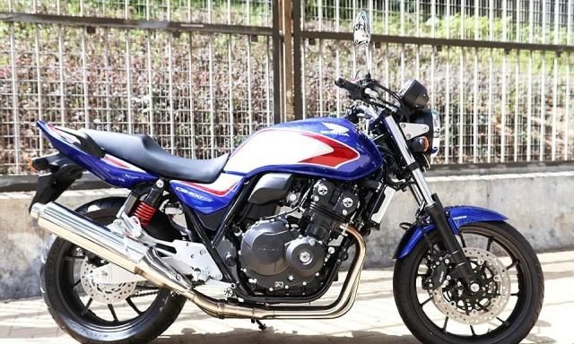 “超四”神车CB400SF，2019款新配色登陆香港，售价约6.88w-新浪汽车