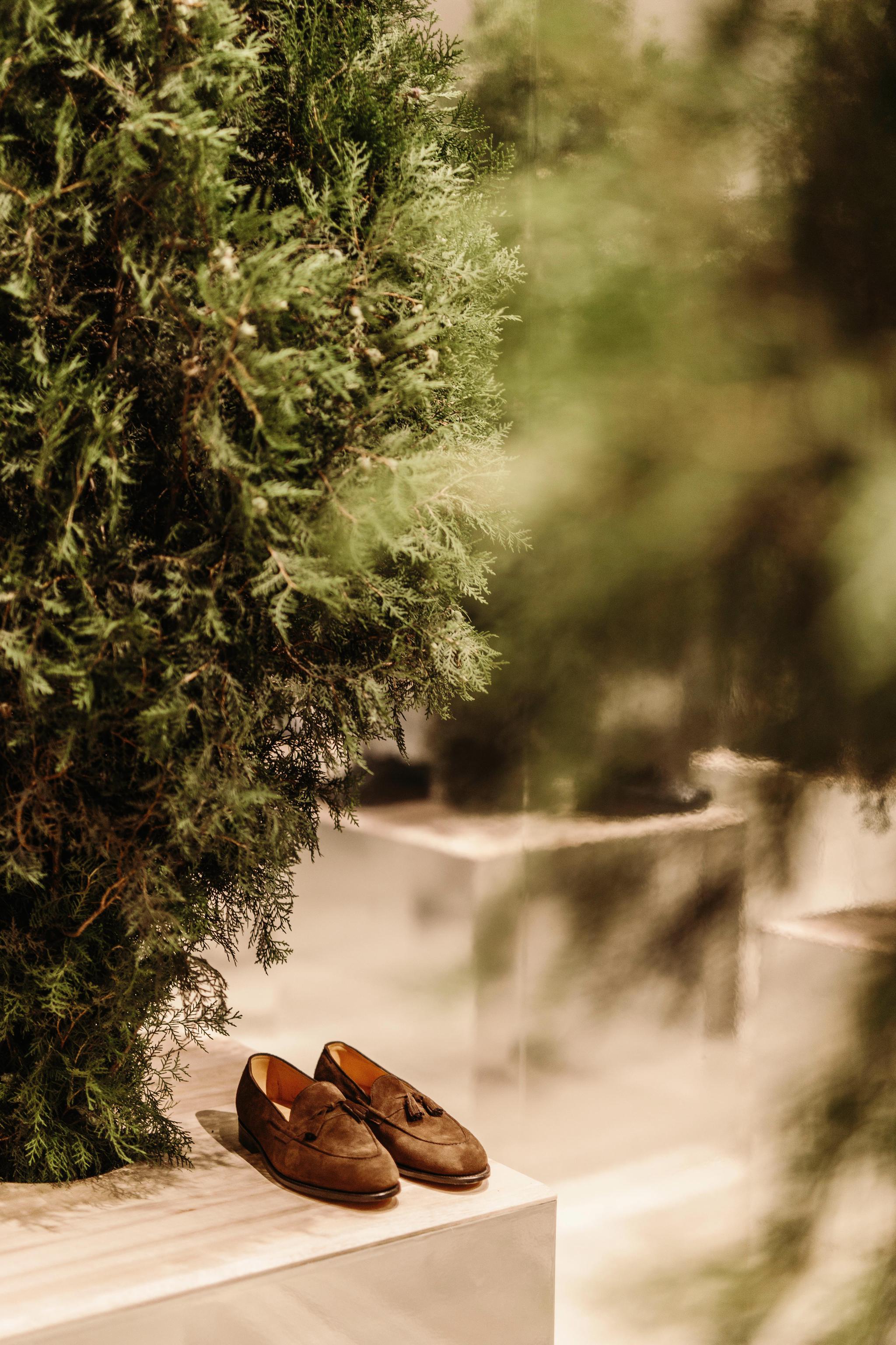 John Lobb 在北京举行2019秋冬系列发布会，以无限的森林为灵感