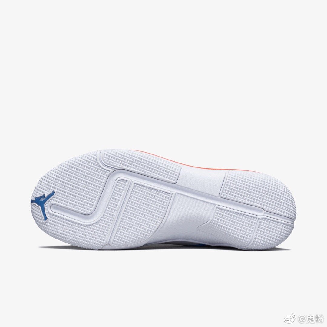 训练鞋，还不坏，设计上有一些新颖的东西