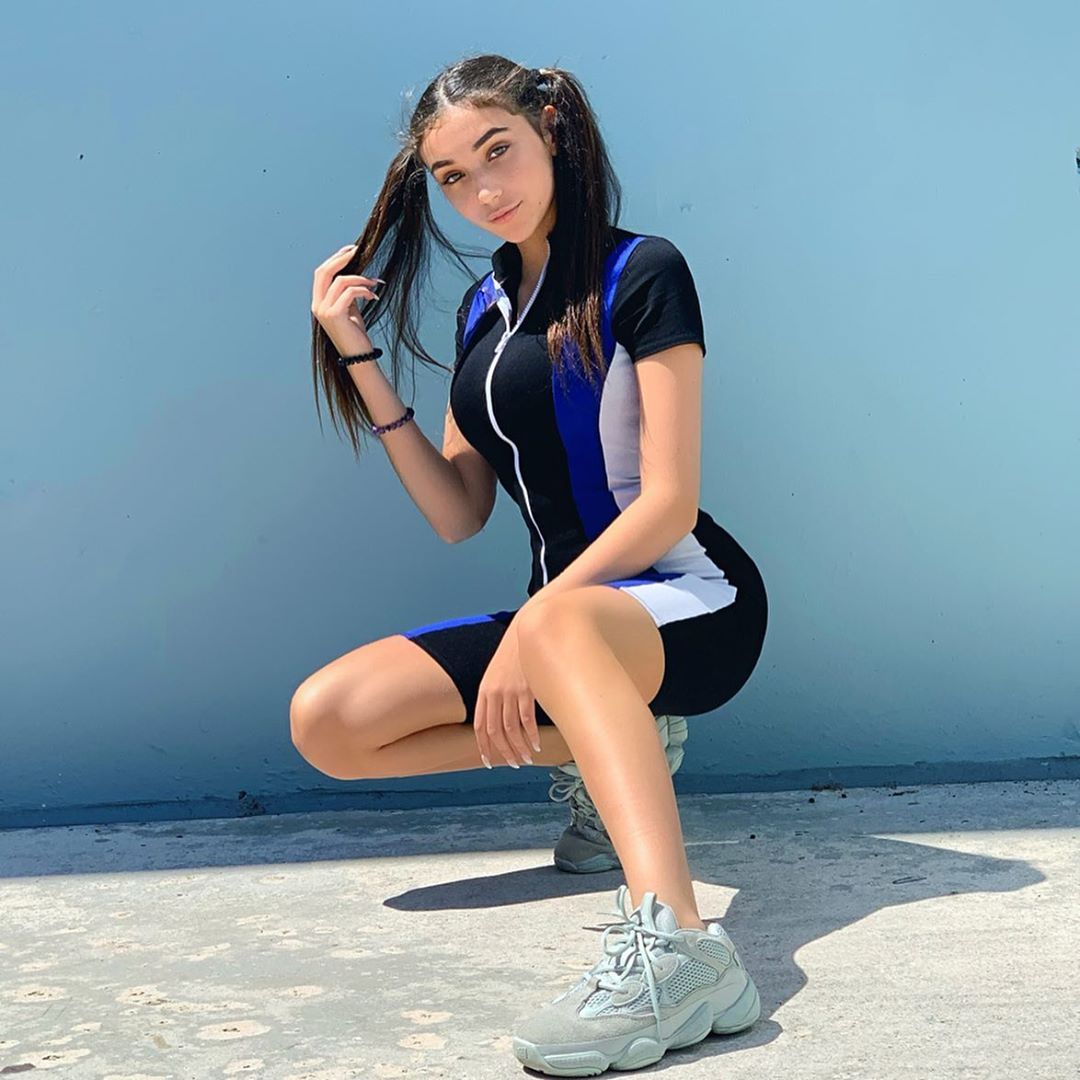 黄油色外底！Yeezy 500 “Bone White” 确定八月发售|黄油|生胶|鞋身_新浪新闻