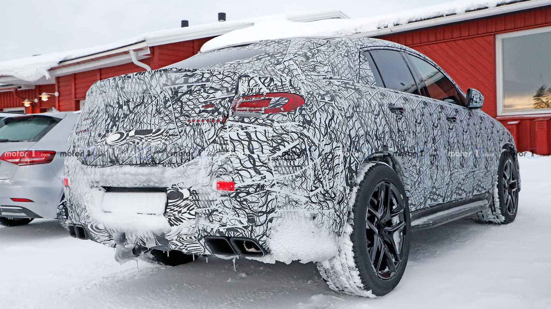 630马力！全新GLE 63 AMG Coupe谍照曝光！-新浪汽车