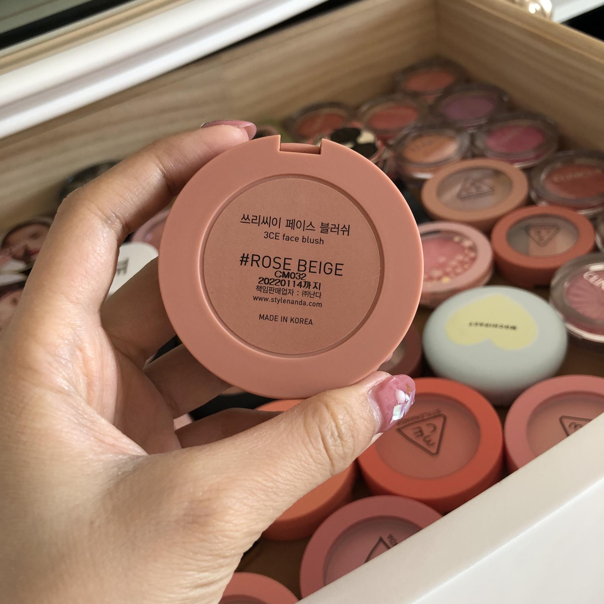 3CE rosebeige绝对是黄皮亲妈黄皮本命色号🍑不接受反驳哈哈哈哈|黄皮|滤镜|哈图_新浪新闻