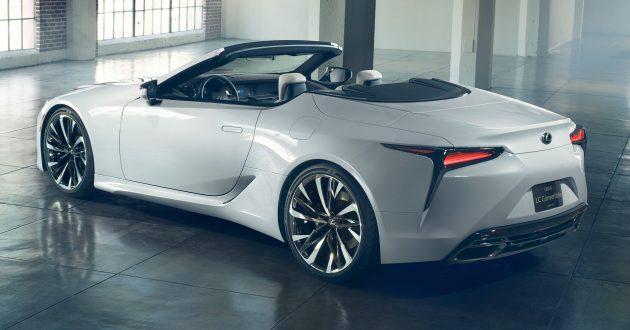 雷克萨斯LC是一款相当帅气而且性能也很不错的双门四座Coupe轿跑