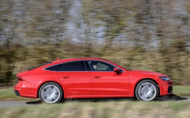 18款奥迪A7不仅装备精良，它的安全性能也是没得说-新浪汽车