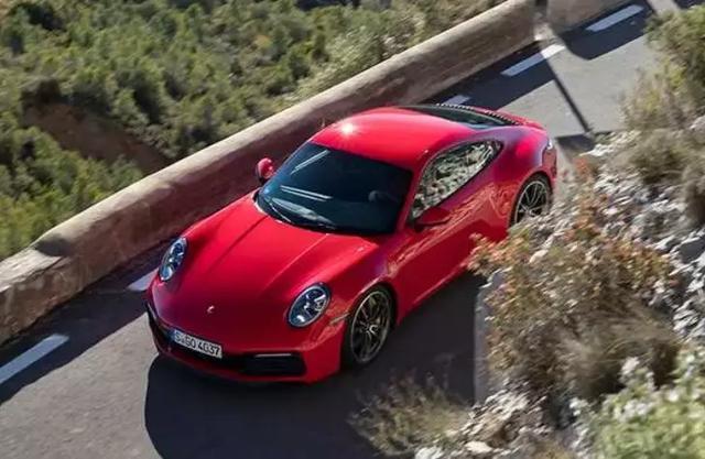 动力强，操控好！全新911 Carrera 4S售12万美元起-新浪汽车