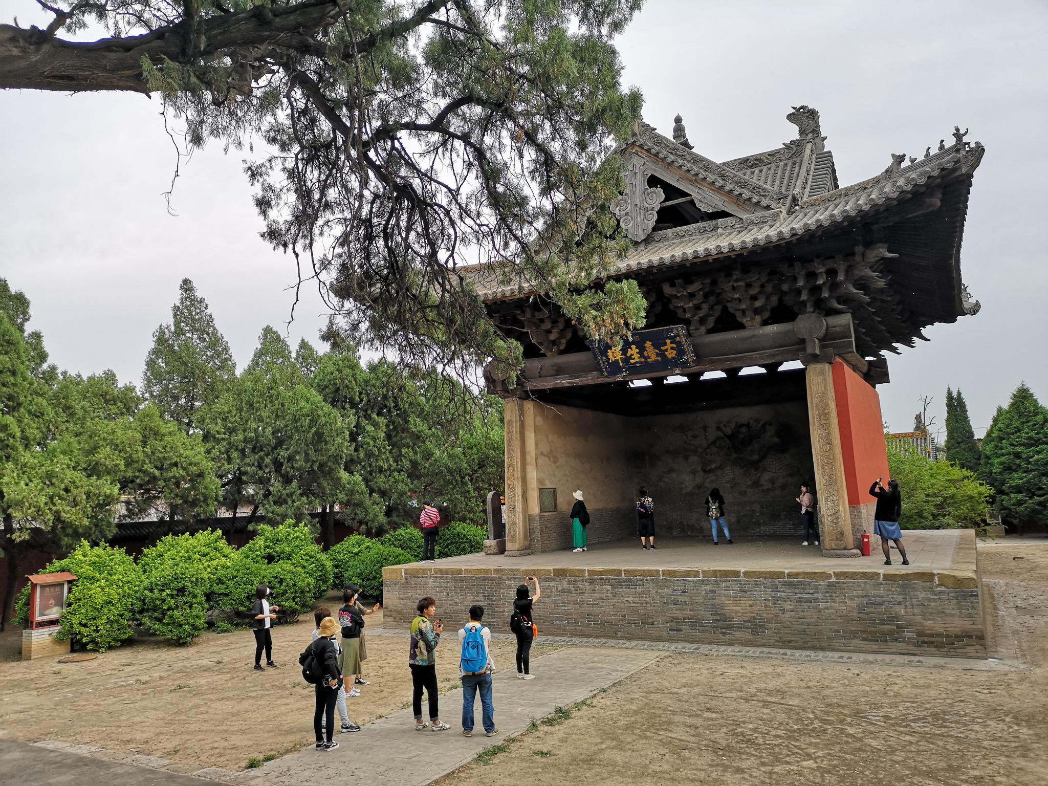 临汾东羊后土庙元代戏台