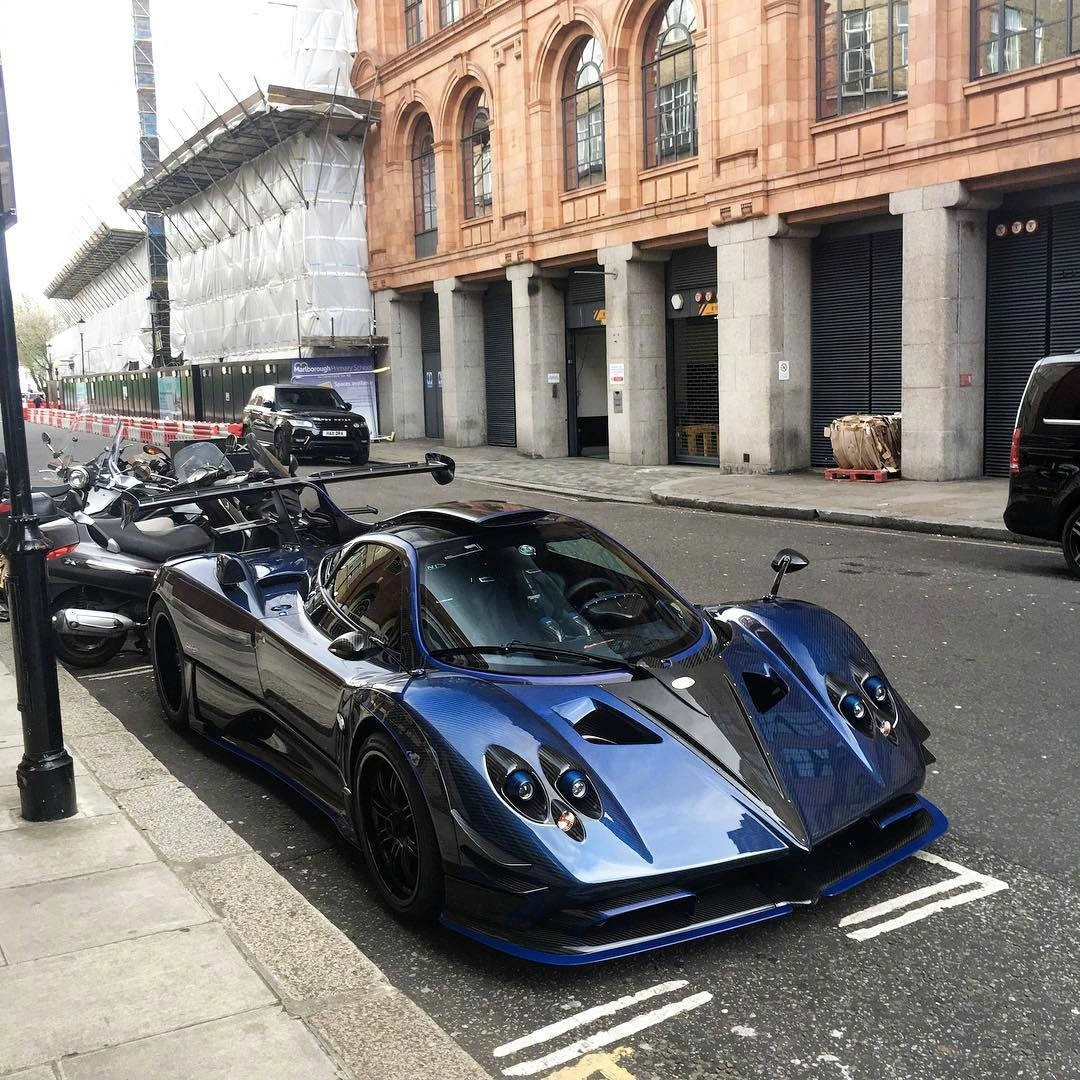 帕加尼Zonda（GUO），这大尾翼很霸气！