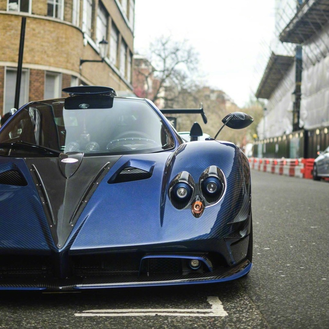 帕加尼Zonda（GUO），这大尾翼很霸气！