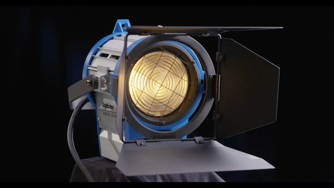 光影指南丨灯具中的“颜色之王”