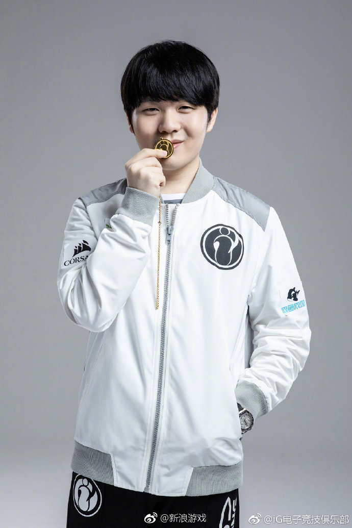 2019LPL春季赛Duke、West、Rookie、Ning定妆照出炉~百变造型秀~|春季赛|定妆|电子竞技_新浪新闻