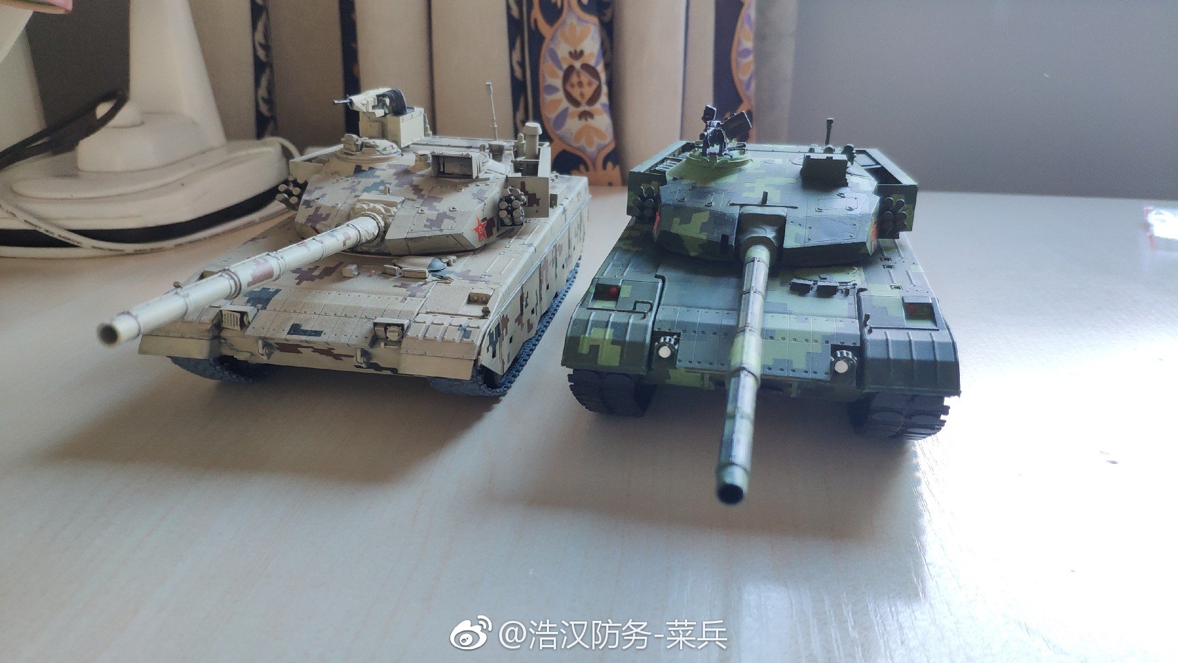 96A和96B对比 @模型岛社区 @模型网 @永远科学的99C @军事a马妍 @虹摄