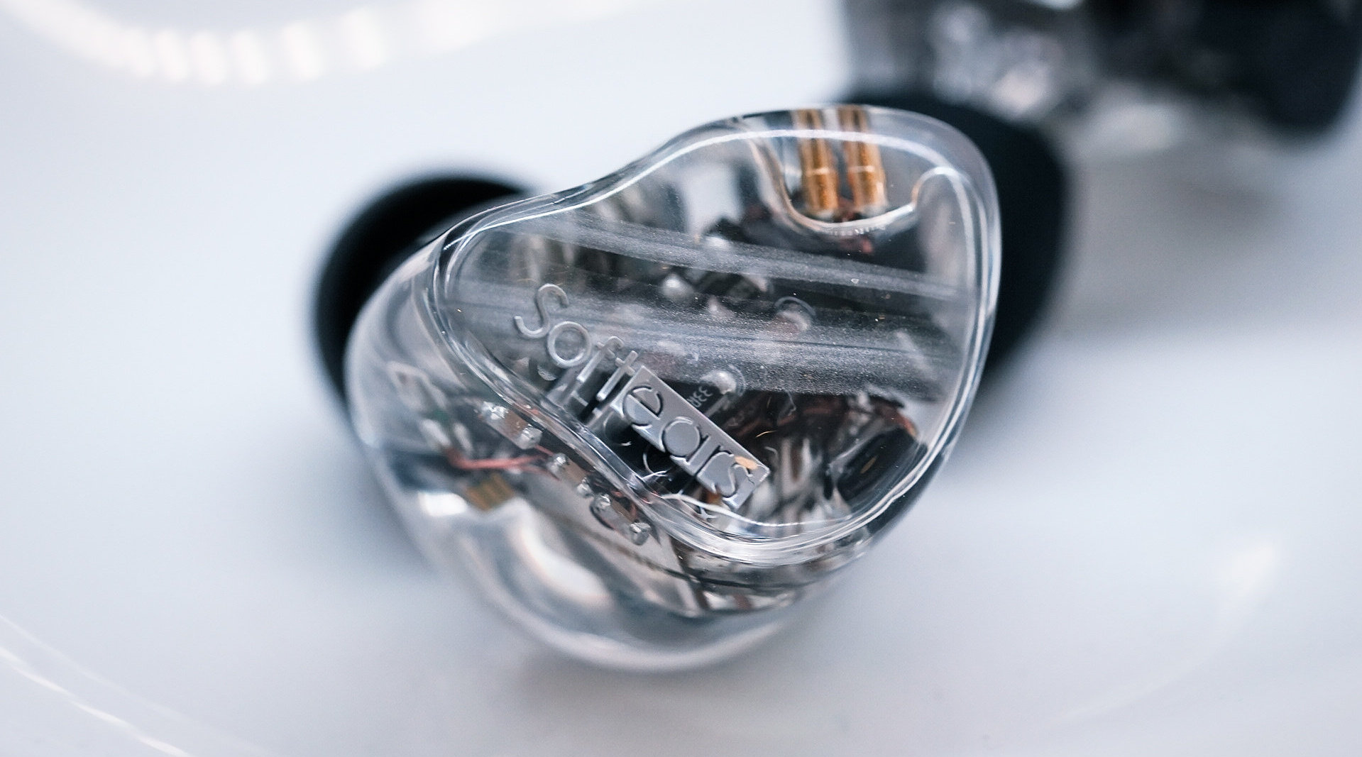 逼格 声音 技术 我们都有 简评softears旗舰 Cerberus&RS10 转发@一名|旗舰|声音|逼格_新浪新闻