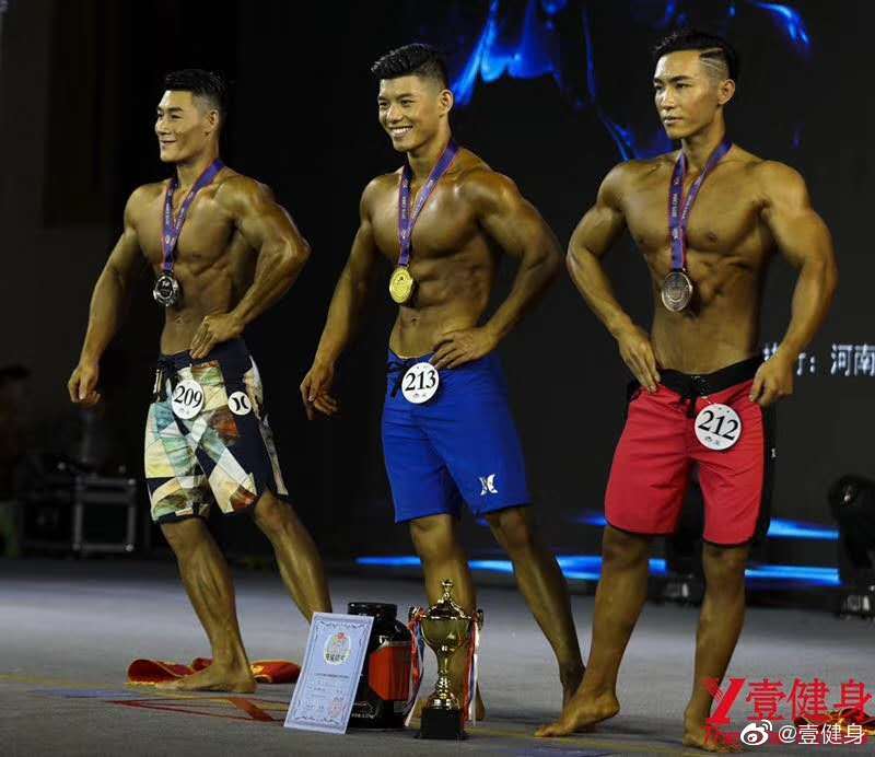 恭喜壹健身代表队选手韦云峰在《2019年CBBA中国健美公开赛》河南郑