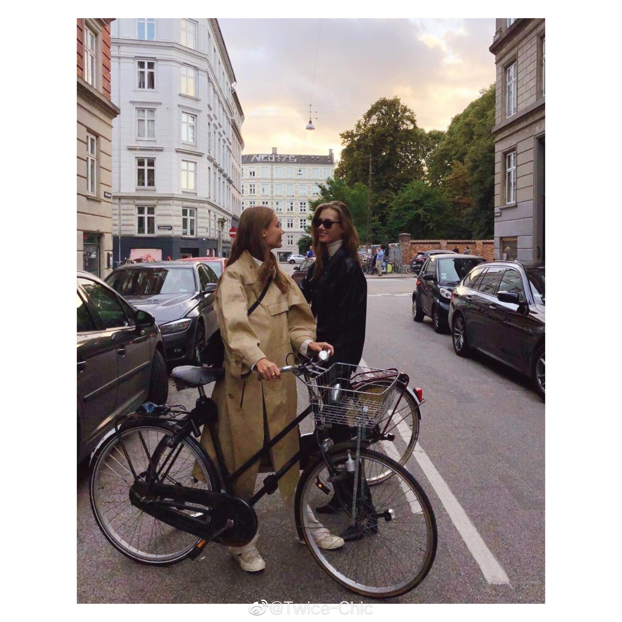 Amalie & Cecilie Moosgaard Nielsen | 来自丹麦的双胞胎模特姐妹组