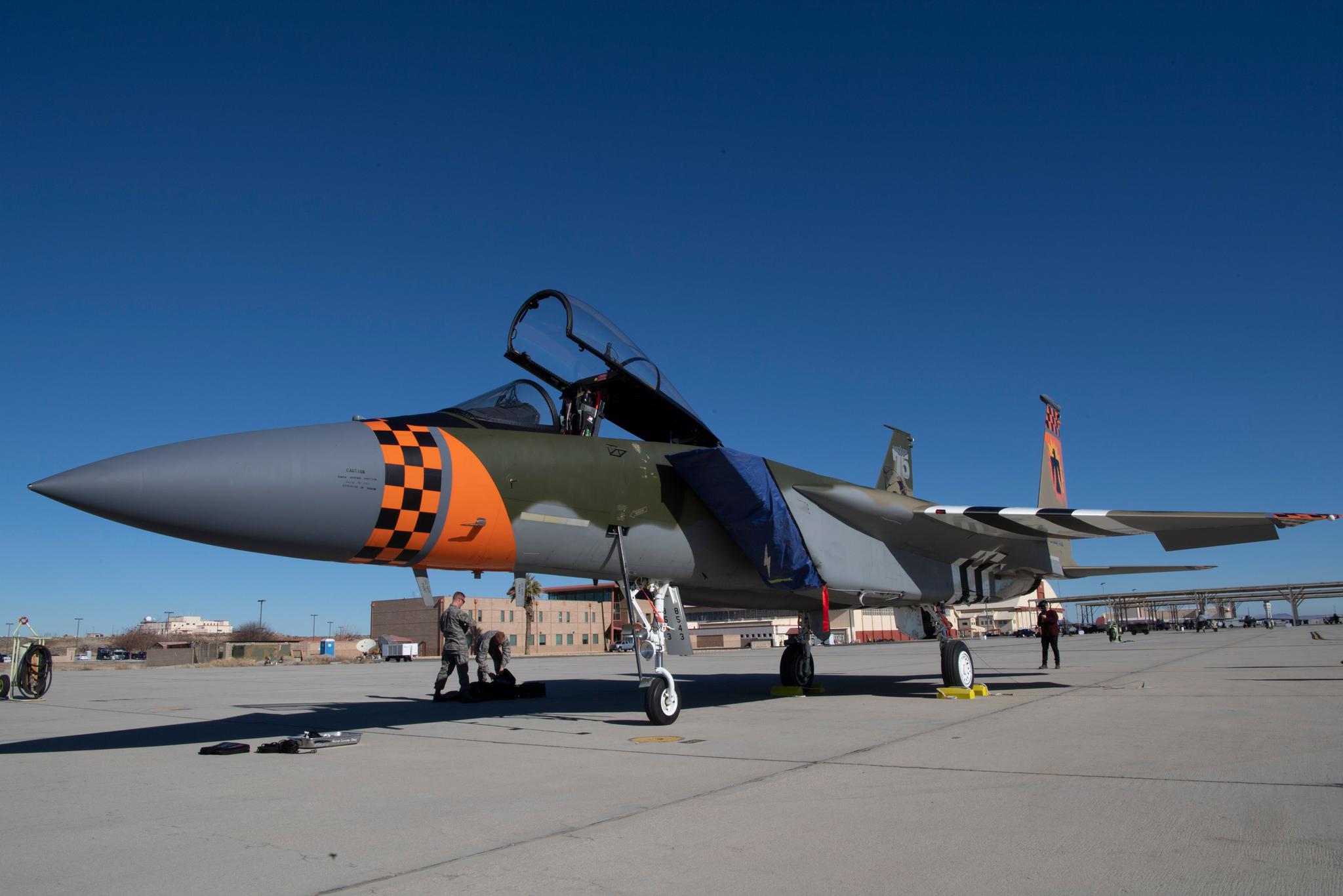 Lt. David R. Kingsley纪念机_新浪新闻