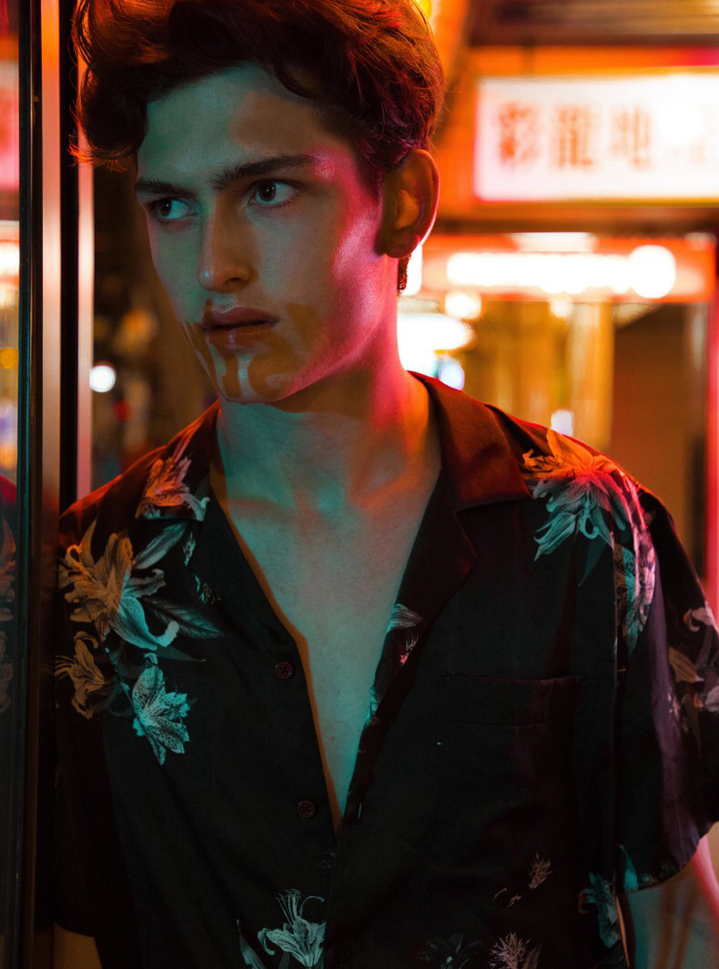 🔺 James Manley来自澳大利亚悉尼的 18 岁男模 James Manley 是|香水|男模|悉尼_新浪新闻